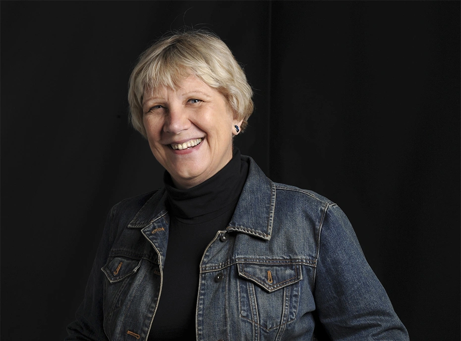 Jacqueline Kent is Critic of the Month