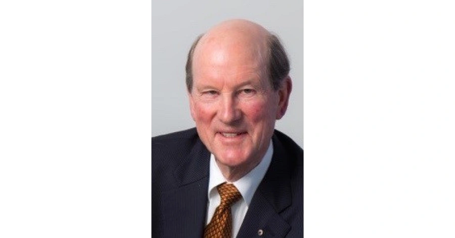 ‘Warts and all: New forms of political interference in official ...